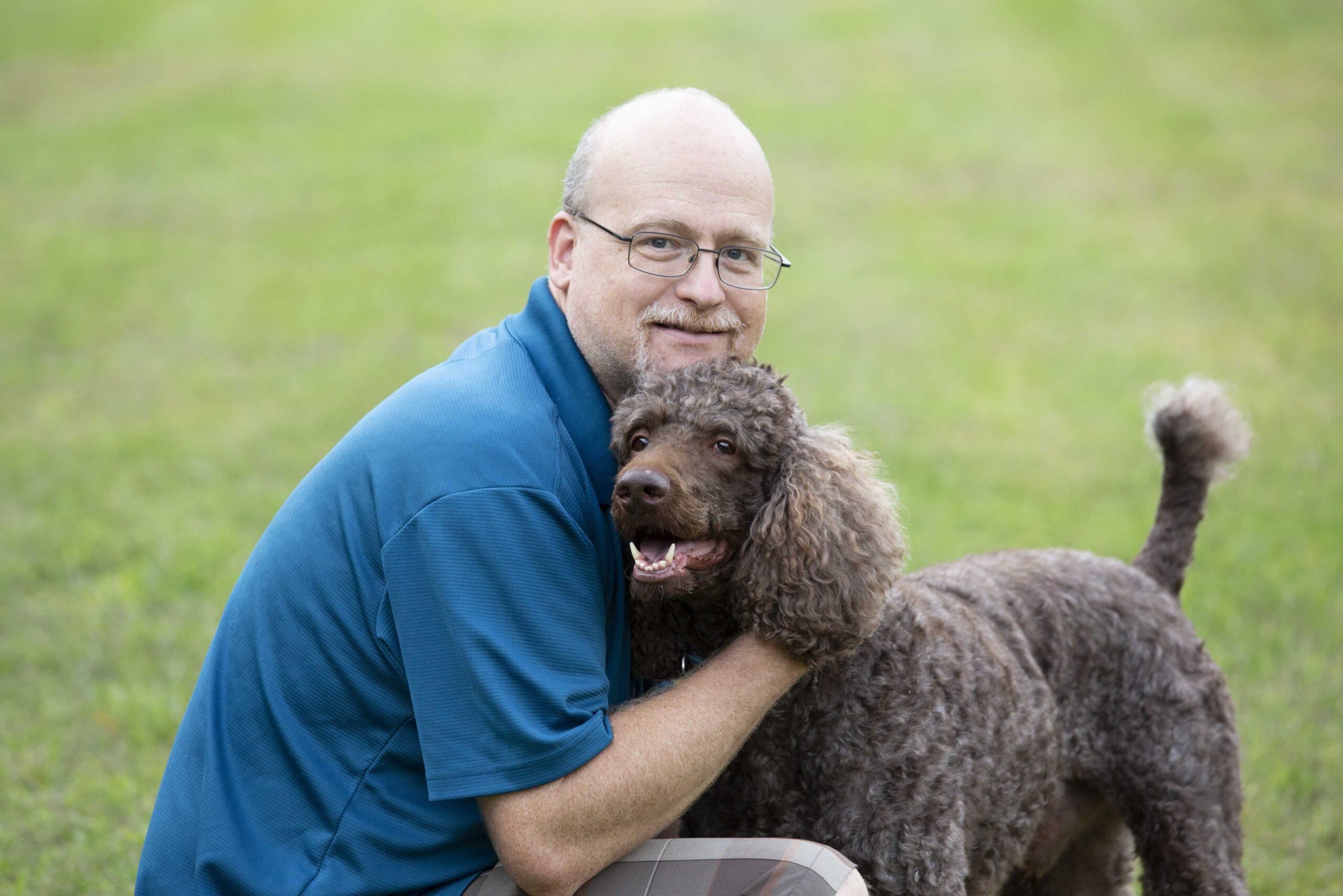 Standard Poodles In Need, Rescue & Rehome – Embrace Your Inner Poodle